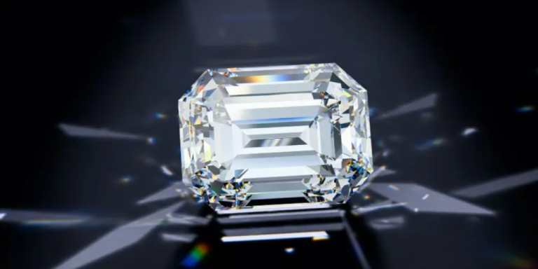 Trapezoid Diamonds 101: All About Its Side Stones – Loose Grown Diamond